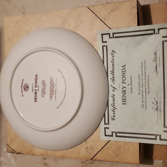 R.J ERNST ENTERPRISES INC. | Accents | Vintage Henry Fonda Collector ...